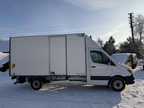 Balts Mercedes-Benz Sprinter 2015 Skaudvilė, ar dzinēja tilpumu 2.14 L un nobraukumu 293 tūkst. km par 10900 €, foto 5 vietnē AUTOMOTO.COM.LV