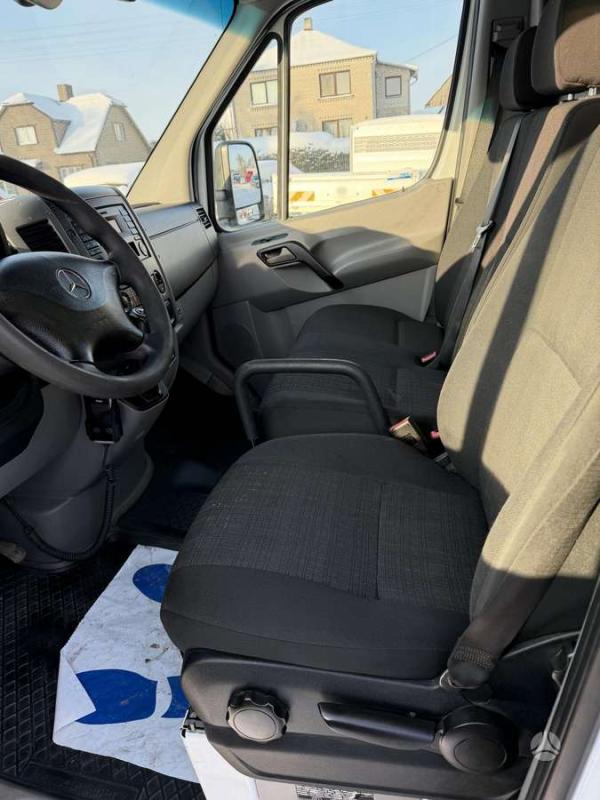 Balts Mercedes-Benz Sprinter 2015 Skaudvilė, ar dzinēja tilpumu 2.14 L un nobraukumu 293 tūkst. km par 10900 €, foto 11 vietnē AUTOMOTO.COM.LV