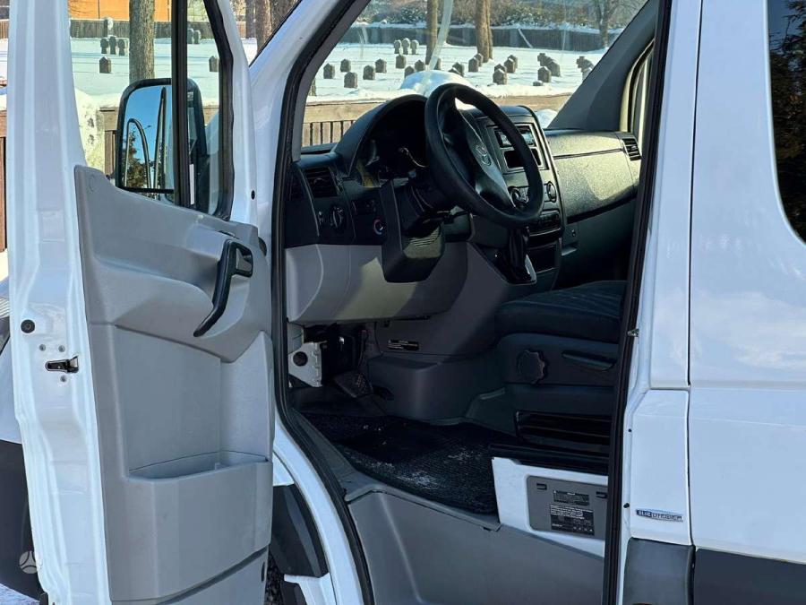Balts Mercedes-Benz Sprinter 2015 Tauragė, ar dzinēja tilpumu 2.14 L un nobraukumu 320 tūkst. km par 8200 €, foto 7 vietnē AUTOMOTO.COM.LV
