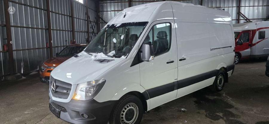 Balts Mercedes-Benz Sprinter 2015 Šauļi, ar dzinēja tilpumu 2.14 L un nobraukumu 275 tūkst. km par 9850 €, foto 1 vietnē AUTOMOTO.COM.LV