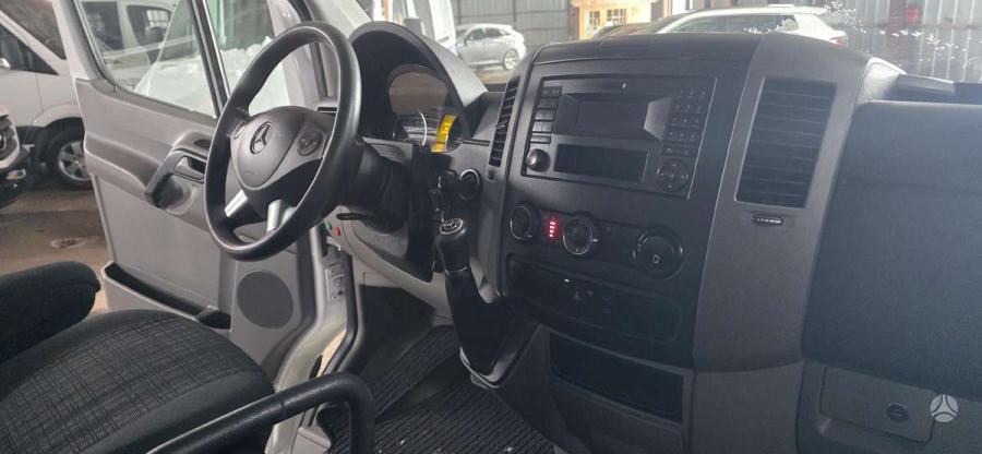 Balts Mercedes-Benz Sprinter 2015 Šauļi, ar dzinēja tilpumu 2.14 L un nobraukumu 275 tūkst. km par 9850 €, foto 14 vietnē AUTOMOTO.COM.LV