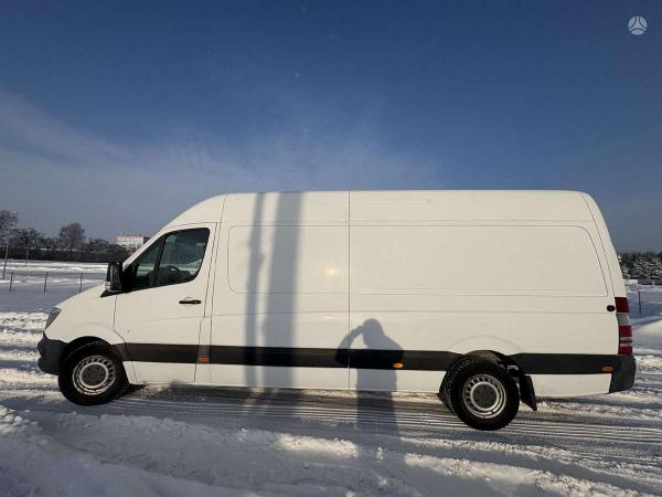 White Mercedes-Benz Sprinter 2015 in Vilnius, with an engine capacity of 2.20 L and mileage of 360 thousand km for 8700 €, photo 3 on AUTOMOTO.COM.LV