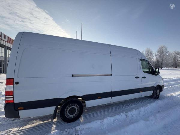 White Mercedes-Benz Sprinter 2015 in Vilnius, with an engine capacity of 2.20 L and mileage of 360 thousand km for 8700 €, photo 8 on AUTOMOTO.COM.LV
