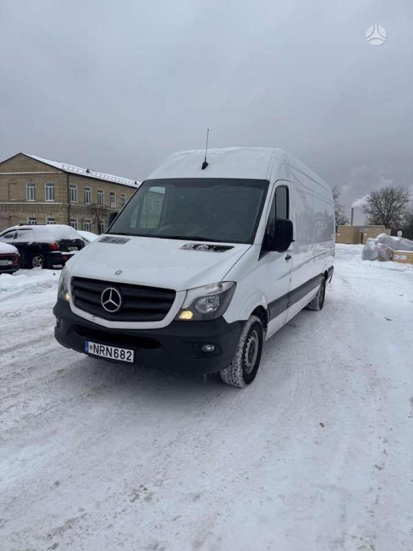 Balts Mercedes-Benz Sprinter 2015 Viļņa, ar dzinēja tilpumu 2.14 L un nobraukumu 291 tūkst. km par 8700 €, foto 1 vietnē AUTOMOTO.COM.LV