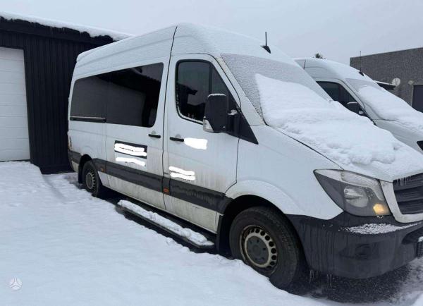 White Mercedes-Benz Sprinter 2015 in Vilkaviskis, with an engine capacity of 2.20 L and mileage of 400 thousand km for 9000 €, photo 3 on AUTOMOTO.COM.LV
