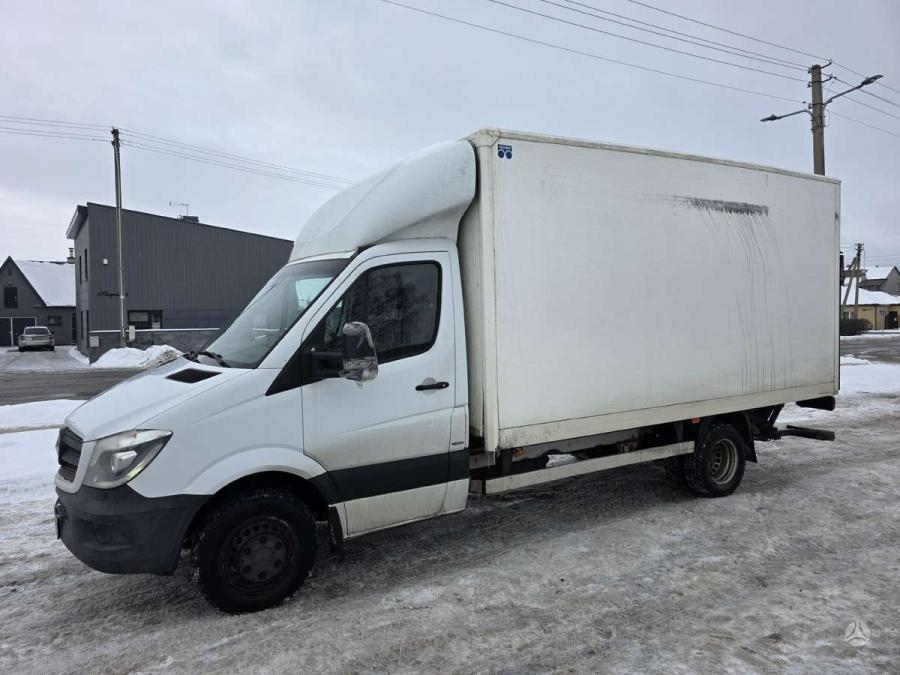White Mercedes-Benz Sprinter 2015 in Marijampole, with an engine capacity of 2.99 L and mileage of 333 thousand km for 14900 €, photo 1 on AUTOMOTO.COM.LV