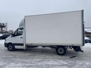 White Mercedes-Benz Sprinter 2015 in Vilnius, with an engine capacity of 2.99 L and mileage of 236 thousand km for 12000 €, photo 8 on AUTOMOTO.COM.LV