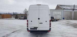 White Mercedes-Benz Sprinter 2015 in Marijampole, with an engine capacity of 2.14 L and mileage of 409 thousand km for 7800 €, photo 6 on AUTOMOTO.COM.LV