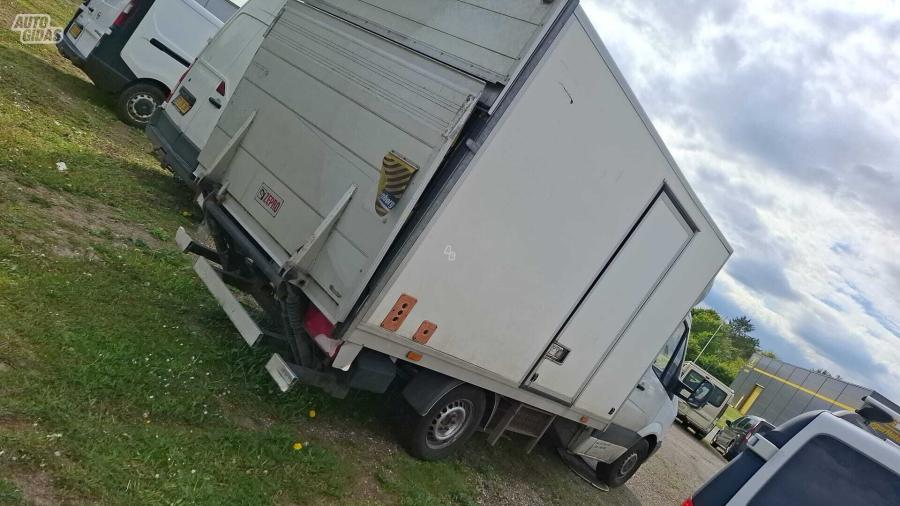 White Mercedes-Benz Sprinter 2015 in Kaunas, with an engine capacity of 2.20 L and mileage of 440 thousand km for 5000 €, photo 4 on AUTOMOTO.COM.LV