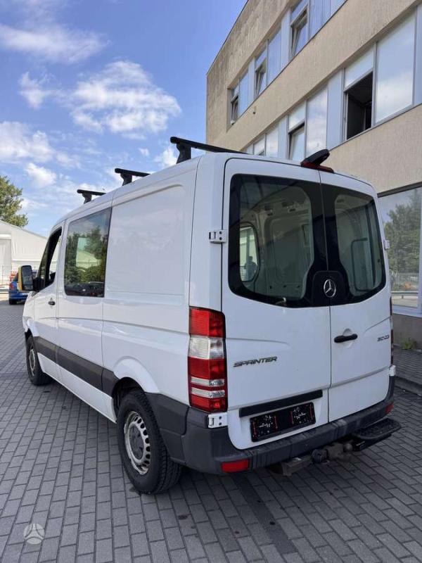 Balts Mercedes-Benz Sprinter 2015 Kauņa, ar dzinēja tilpumu 2.14 L un nobraukumu 253 tūkst. km par 5990 €, foto 5 vietnē AUTOMOTO.COM.LV