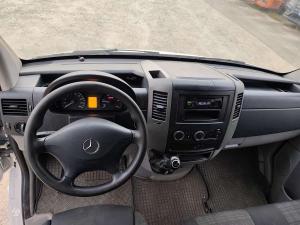 White Mercedes-Benz Sprinter 2015 in Vilnius, with an engine capacity of 2.14 L and mileage of 440 thousand km for 7900 €, photo 8 on AUTOMOTO.COM.LV