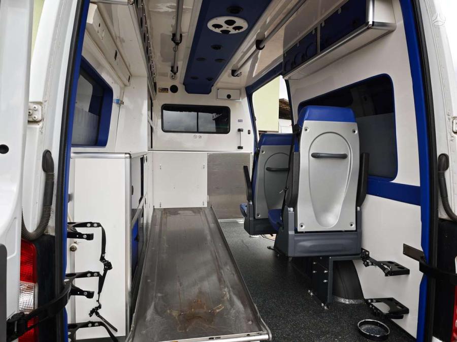 Balts Mercedes-Benz Sprinter 2015 Tauragė, ar dzinēja tilpumu 2.20 L un nobraukumu 320 tūkst. km par 7500 €, foto 15 vietnē AUTOMOTO.COM.LV