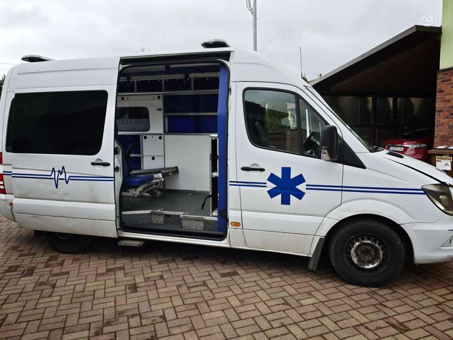 Balts Mercedes-Benz Sprinter 2015 Tauragė, ar dzinēja tilpumu 2.20 L un nobraukumu 320 tūkst. km par 7500 €, foto 17 vietnē AUTOMOTO.COM.LV