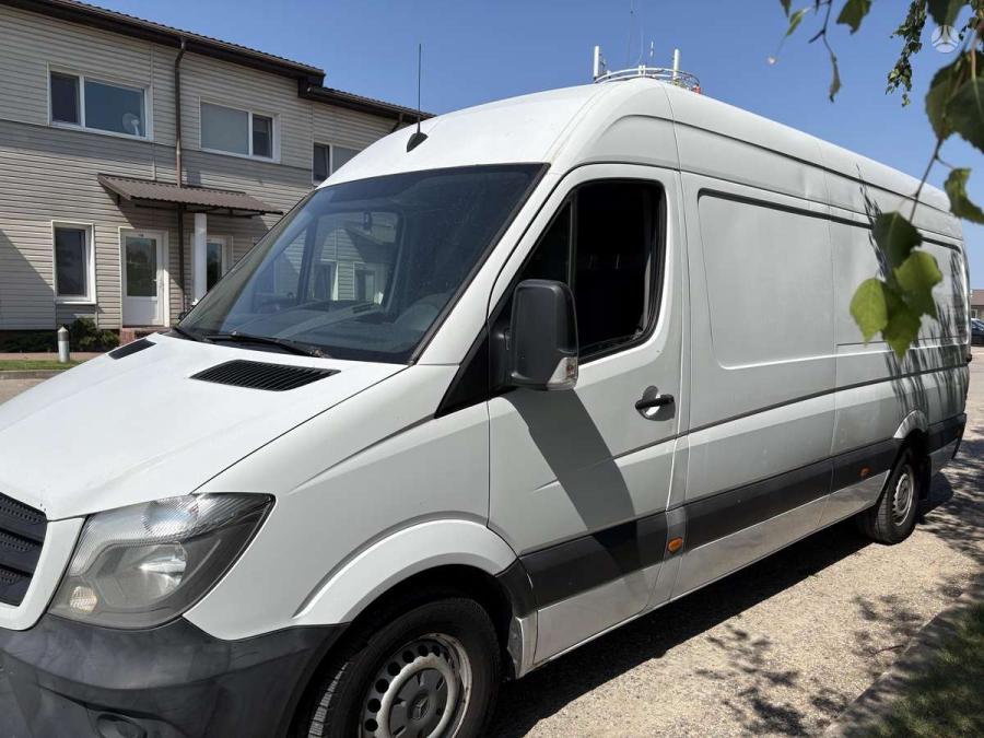 Balts Mercedes-Benz Sprinter 2015 Viļņa, ar dzinēja tilpumu 2.20 L un nobraukumu 360 tūkst. km par 7700 €, foto 7 vietnē AUTOMOTO.COM.LV