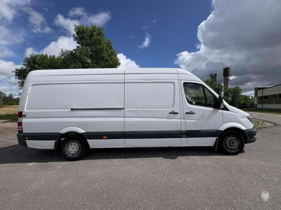 Balts Mercedes-Benz Sprinter 2015 Viļņa, ar dzinēja tilpumu 2.20 L un nobraukumu 314 tūkst. km par 7600 €, foto 6 vietnē AUTOMOTO.COM.LV