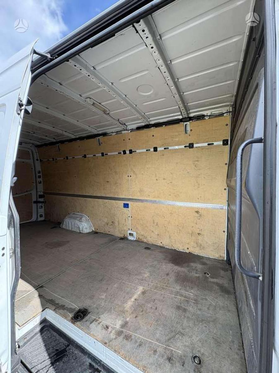 Balts Mercedes-Benz Sprinter 2015 Viļņa, ar dzinēja tilpumu 2.20 L un nobraukumu 314 tūkst. km par 7600 €, foto 11 vietnē AUTOMOTO.COM.LV