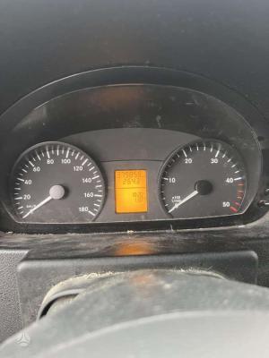 White Mercedes-Benz Sprinter 2015 in Panevezys, with an engine capacity of 2.14 L and mileage of 380 thousand km for 9200 €, photo 11 on AUTOMOTO.COM.LV
