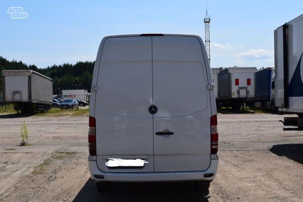 Balts Mercedes-Benz Sprinter 2015 Viļņa, ar dzinēja tilpumu 2.10 L un nobraukumu 440 tūkst. km par 5900 €, foto 5 vietnē AUTOMOTO.COM.LV