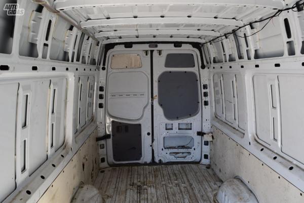 Balts Mercedes-Benz Sprinter 2015 Viļņa, ar dzinēja tilpumu 2.10 L un nobraukumu 440 tūkst. km par 5900 €, foto 8 vietnē AUTOMOTO.COM.LV