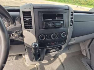 Balts Mercedes-Benz Sprinter 2015 Tauragė, ar dzinēja tilpumu 2.14 L un nobraukumu 320 tūkst. km par 8000 €, foto 13 vietnē AUTOMOTO.COM.LV
