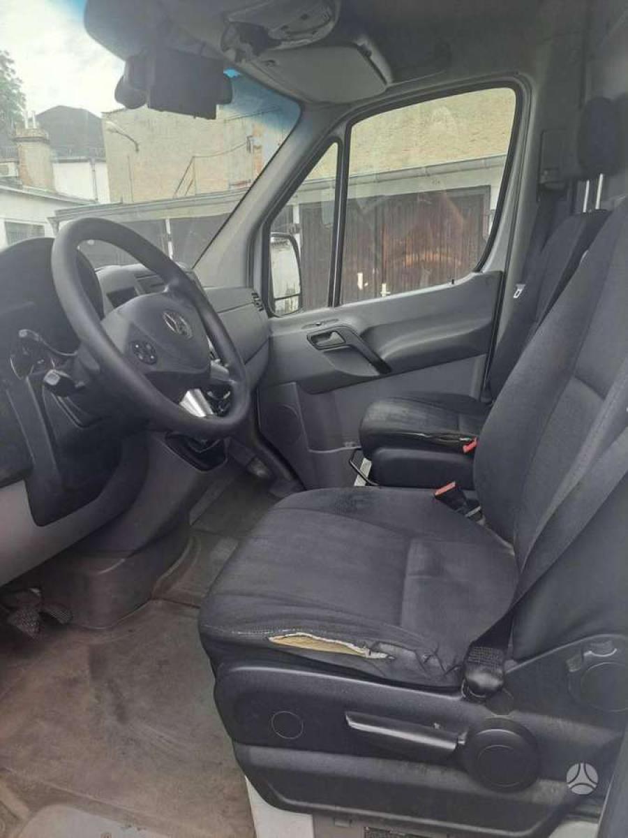 Balts Mercedes-Benz Sprinter 2015 Viļņa, ar dzinēja tilpumu 2.14 L un nobraukumu 297 tūkst. km par 6534 €, foto 6 vietnē AUTOMOTO.COM.LV