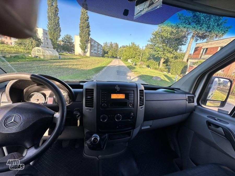 White Mercedes-Benz Sprinter 2015 in Varena, with an engine capacity of 2.20 L and mileage of 433 thousand km for 6800 €, photo 11 on AUTOMOTO.COM.LV