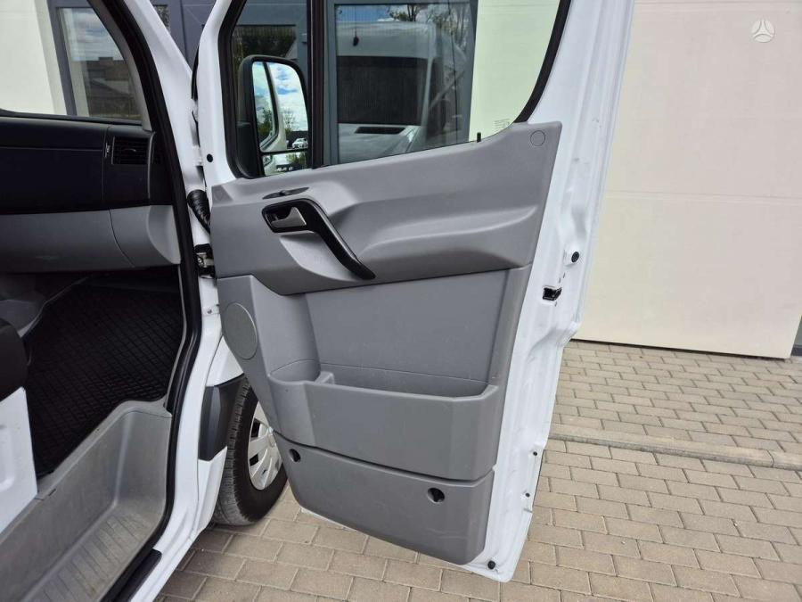 Balts Mercedes-Benz Sprinter 2015 Marijampole, ar dzinēja tilpumu 2.14 L un nobraukumu 278 tūkst. km par 14000 €, foto 20 vietnē AUTOMOTO.COM.LV