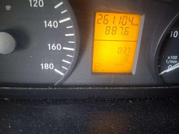 Balts Mercedes-Benz Sprinter 2015 Jurbarkas, ar dzinēja tilpumu 2.20 L un nobraukumu 260 tūkst. km par 18200 €, foto 3 vietnē AUTOMOTO.COM.LV