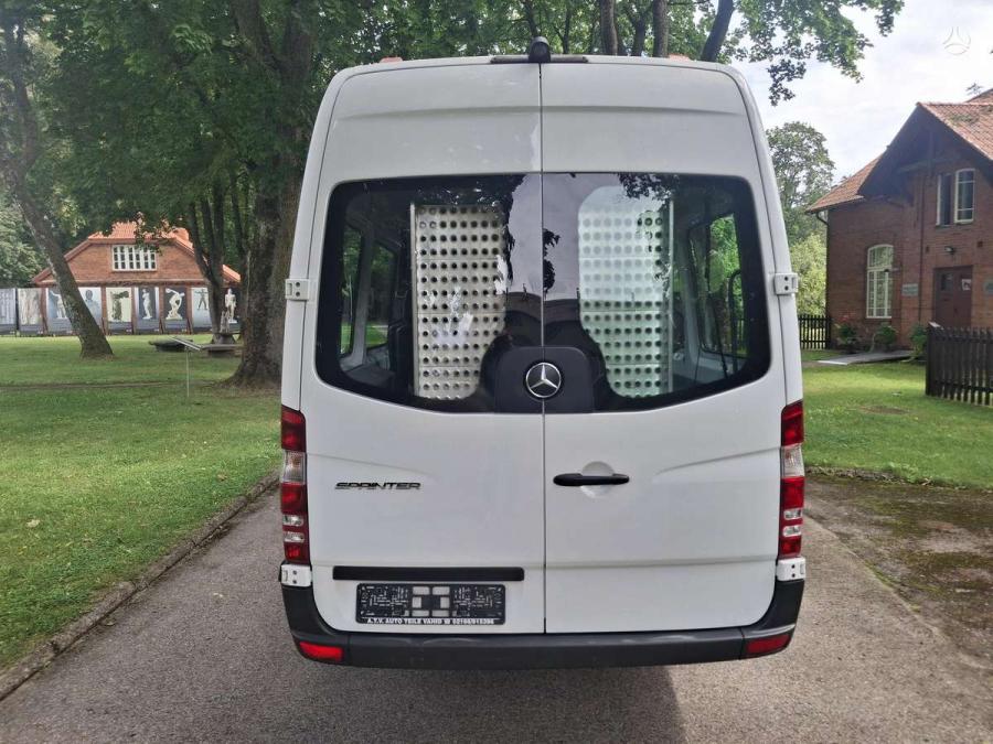Balts Mercedes-Benz Sprinter 2015 Jurbarkas, ar dzinēja tilpumu 2.20 L un nobraukumu 260 tūkst. km par 18200 €, foto 9 vietnē AUTOMOTO.COM.LV