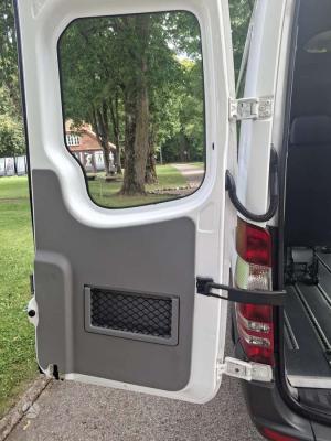 Balts Mercedes-Benz Sprinter 2015 Jurbarkas, ar dzinēja tilpumu 2.20 L un nobraukumu 260 tūkst. km par 18200 €, foto 12 vietnē AUTOMOTO.COM.LV