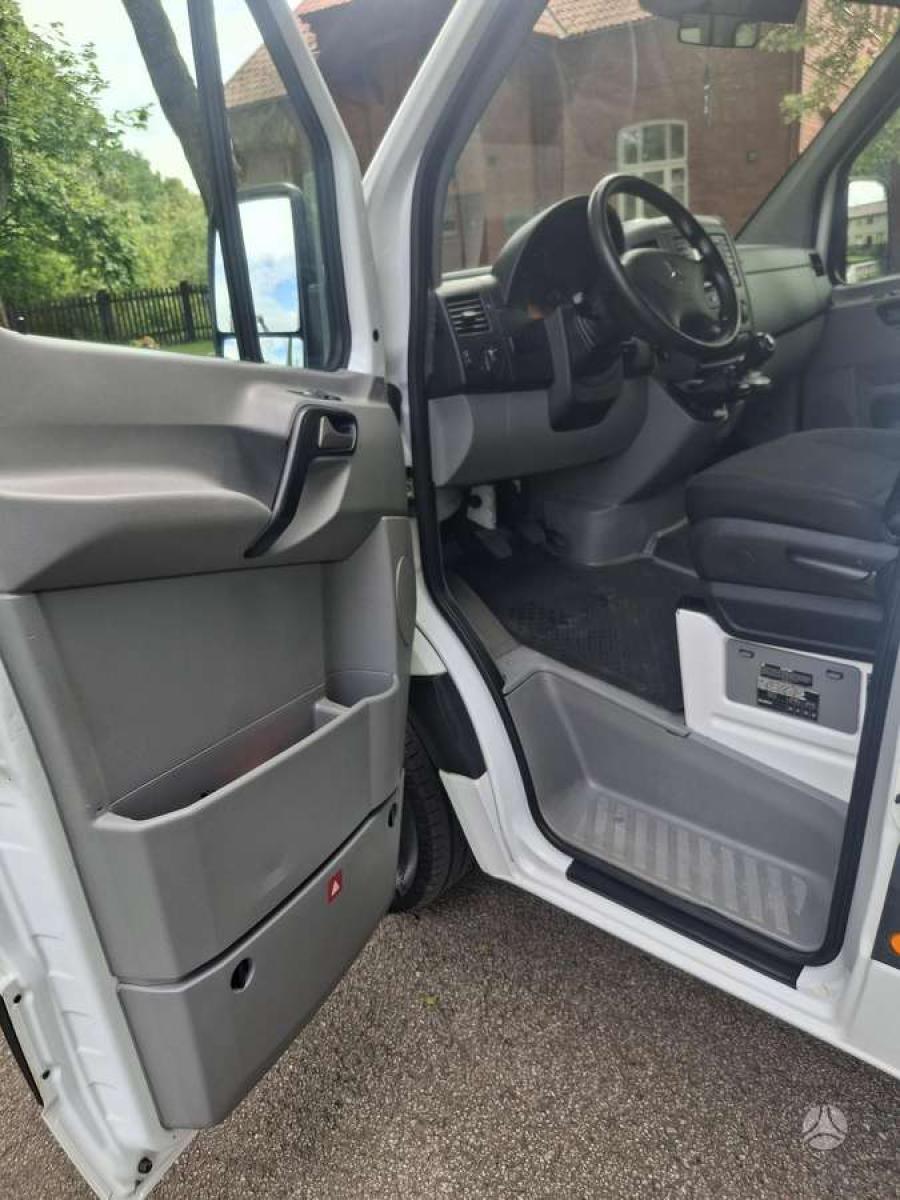 Balts Mercedes-Benz Sprinter 2015 Jurbarkas, ar dzinēja tilpumu 2.20 L un nobraukumu 260 tūkst. km par 18200 €, foto 29 vietnē AUTOMOTO.COM.LV