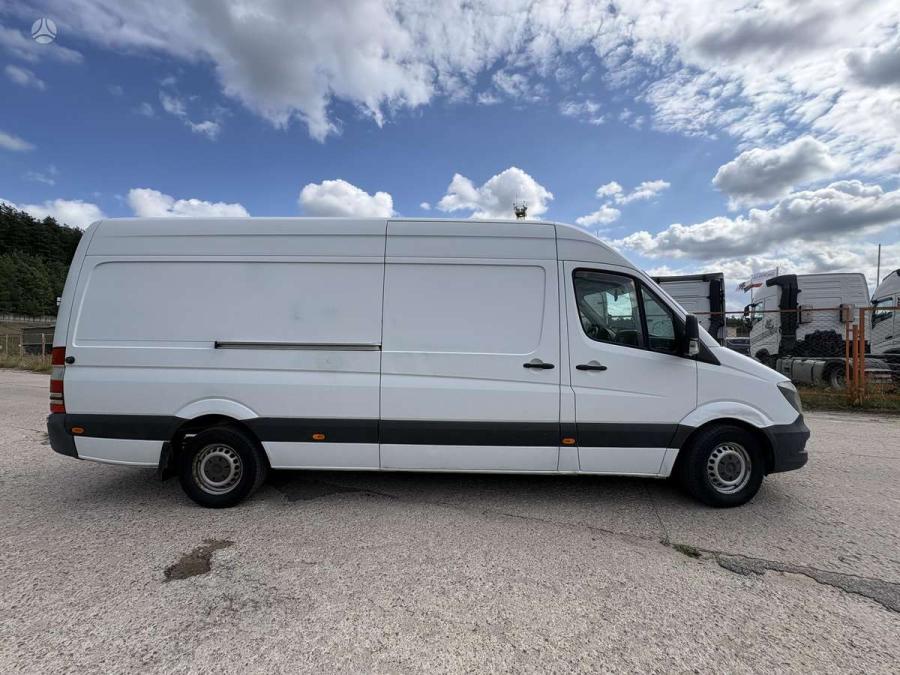 Balts Mercedes-Benz Sprinter 2015 Viļņa, ar dzinēja tilpumu 2.20 L un nobraukumu 360 tūkst. km par 7700 €, foto 5 vietnē AUTOMOTO.COM.LV