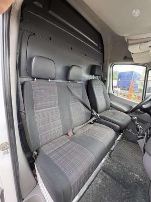 Balts Mercedes-Benz Sprinter 2015 Viļņa, ar dzinēja tilpumu 2.20 L un nobraukumu 360 tūkst. km par 7700 €, foto 9 vietnē AUTOMOTO.COM.LV