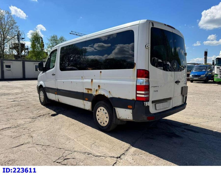 White Mercedes-Benz Sprinter 2015 in Vilnius, with an engine capacity of 2.14 L and mileage of 580 thousand km for 8349 €, photo 4 on AUTOMOTO.COM.LV