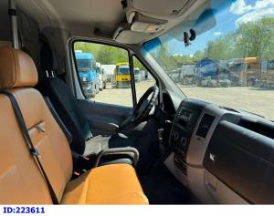 White Mercedes-Benz Sprinter 2015 in Vilnius, with an engine capacity of 2.14 L and mileage of 580 thousand km for 8349 €, photo 13 on AUTOMOTO.COM.LV