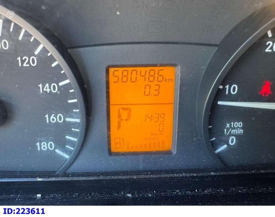 White Mercedes-Benz Sprinter 2015 in Vilnius, with an engine capacity of 2.14 L and mileage of 580 thousand km for 8349 €, photo 17 on AUTOMOTO.COM.LV