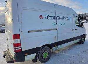 White Mercedes-Benz Sprinter 2016 in Marijampole, with an engine capacity of 2.14 L and mileage of 450 thousand km for 6200 €, photo 3 on AUTOMOTO.COM.LV
