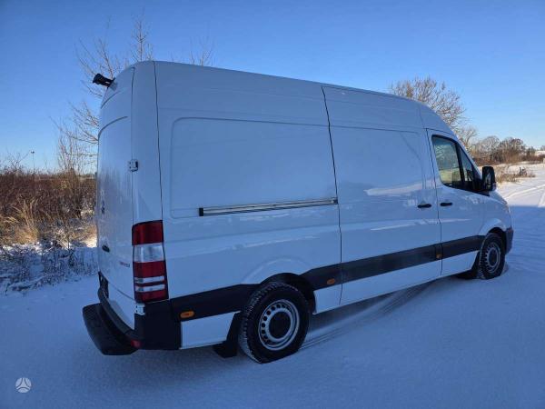 White Mercedes-Benz Sprinter 2016 in Siauliai, with an engine capacity of 2.20 L and mileage of 280 thousand km for 10900 €, photo 3 on AUTOMOTO.COM.LV