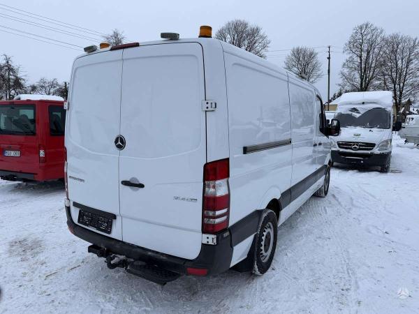 Balts Mercedes-Benz Sprinter 2016 Tauragė, ar dzinēja tilpumu 2.14 L un nobraukumu 228 tūkst. km par 8700 €, foto 5 vietnē AUTOMOTO.COM.LV