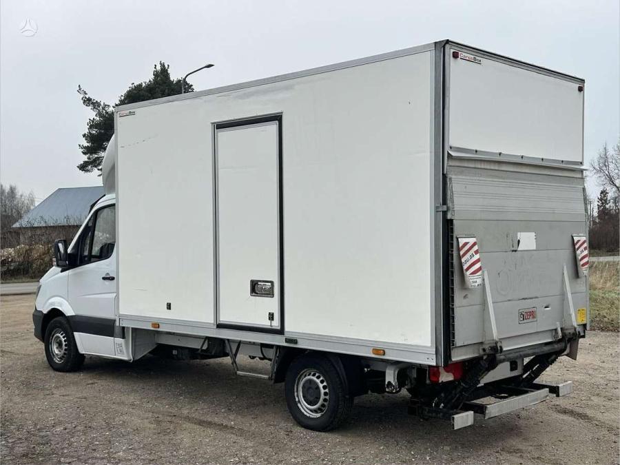 White Mercedes-Benz Sprinter 2016 in Taurage, with an engine capacity of 2.14 L and mileage of 320 thousand km for 7500 €, photo 2 on AUTOMOTO.COM.LV