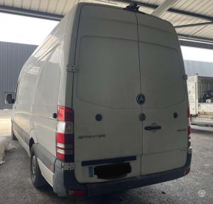 Balts Mercedes-Benz Sprinter 2016 Tauragė, ar dzinēja tilpumu 2.20 L un nobraukumu 254 tūkst. km par 8200 €, foto 4 vietnē AUTOMOTO.COM.LV
