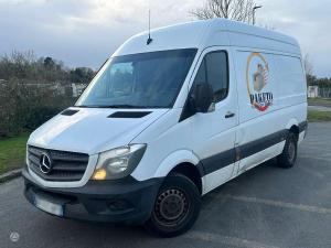 White Mercedes-Benz Sprinter 2016 in Taurage, with an engine capacity of 2.14 L and mileage of 400 thousand km for 7400 €, photo  on AUTOMOTO.COM.LV
