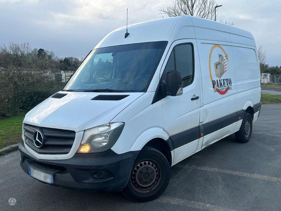 White Mercedes-Benz Sprinter 2016 in Taurage, with an engine capacity of 2.14 L and mileage of 400 thousand km for 7400 €, photo 1 on AUTOMOTO.COM.LV