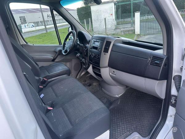 Balts Mercedes-Benz Sprinter 2016 Tauragė, ar dzinēja tilpumu 2.14 L un nobraukumu 400 tūkst. km par 7400 €, foto 10 vietnē AUTOMOTO.COM.LV