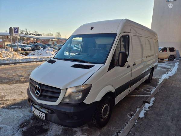 White Mercedes-Benz Sprinter 2016 in Riga, with an engine capacity of 2.15 L and mileage of 410 thousand km for 5900 €, photo 1 on AUTOMOTO.COM.LV