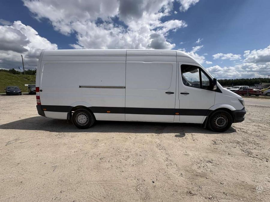 Balts Mercedes-Benz Sprinter 2016 Viļņa, ar dzinēja tilpumu 2.20 L un nobraukumu 313 tūkst. km par 7999 €, foto 5 vietnē AUTOMOTO.COM.LV