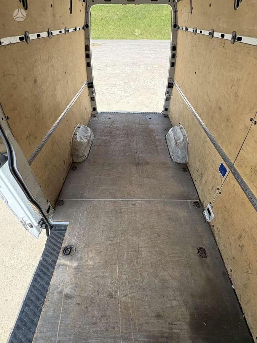 Balts Mercedes-Benz Sprinter 2016 Viļņa, ar dzinēja tilpumu 2.20 L un nobraukumu 313 tūkst. km par 7999 €, foto 20 vietnē AUTOMOTO.COM.LV
