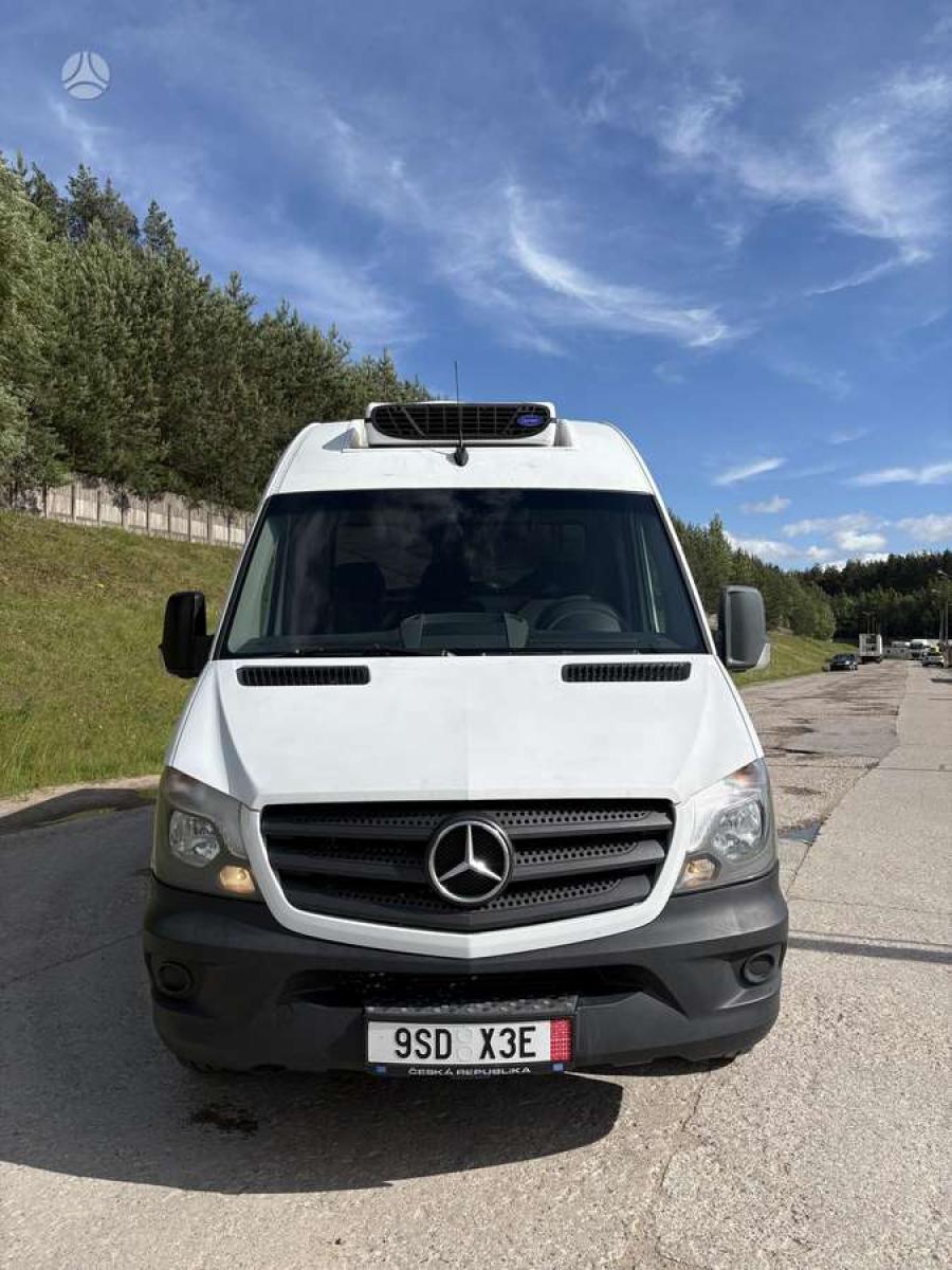 Balts Mercedes-Benz Sprinter 2016 Viļņa, ar dzinēja tilpumu 3.00 L un nobraukumu 292 tūkst. km par 9300 €, foto 3 vietnē AUTOMOTO.COM.LV