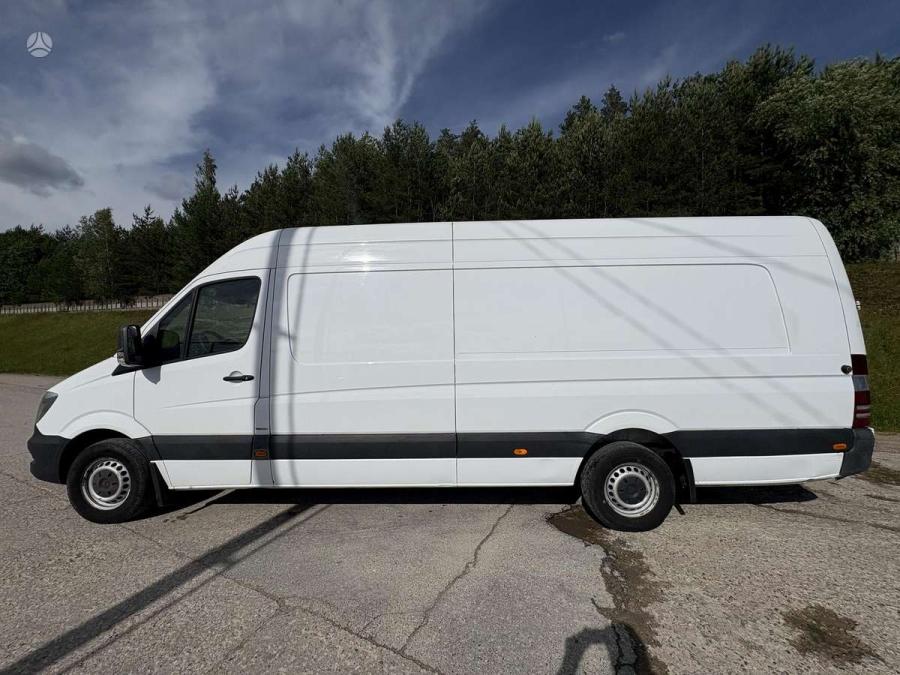 Balts Mercedes-Benz Sprinter 2016 Viļņa, ar dzinēja tilpumu 3.00 L un nobraukumu 292 tūkst. km par 9300 €, foto 9 vietnē AUTOMOTO.COM.LV