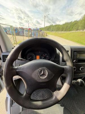 Balts Mercedes-Benz Sprinter 2016 Viļņa, ar dzinēja tilpumu 3.00 L un nobraukumu 292 tūkst. km par 9300 €, foto 12 vietnē AUTOMOTO.COM.LV